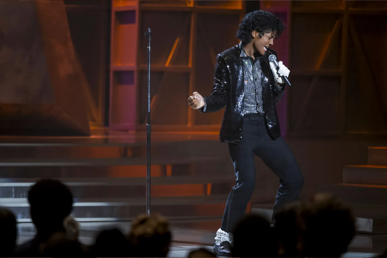 Crítica: “Michael” acerta ao celebrar o legado de Michael Jackson ...